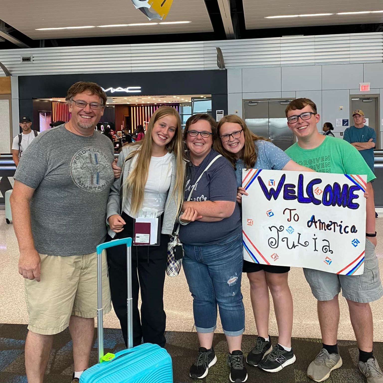 In the Full Swing of Fall Ministries – Be One Together